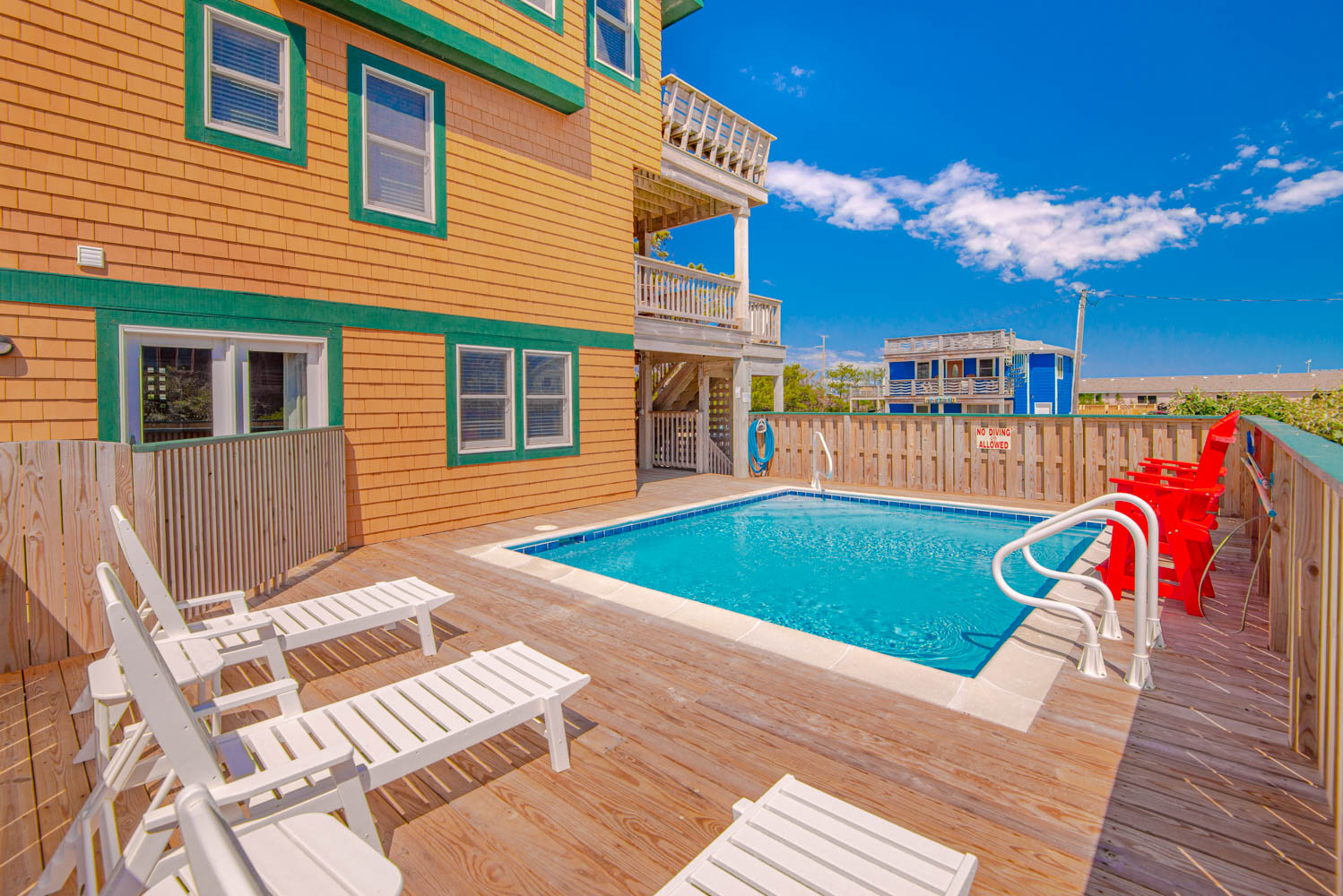 079 | Whalebone Beach - Vacation Rental in Nags Head,NC | Joe Lamb Jr.